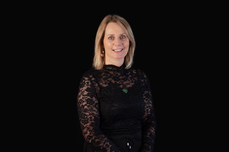 People | Nicholsons Lawyers